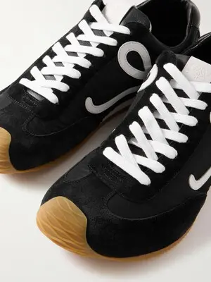 Loewe Ballet Runner 2.0 Sneakers - Black
