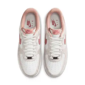 Nike Air Force 1 '07 Lv8 Sneakers