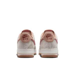 Nike Air Force 1 '07 Lv8 Sneakers