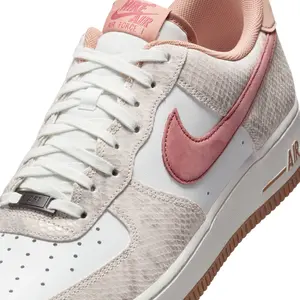 Nike Air Force 1 '07 Lv8 Sneakers