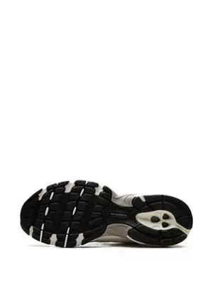 NEW BALANCE 530 Arid Stone Sneakers - White