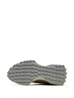 NEW BALANCE 327 Sneakers