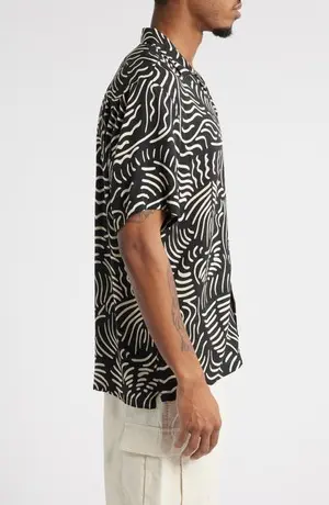 Oas Lorenzo Abstract Botanic Print Viscose Camp Shirt