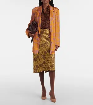 Manolo Blahnik Tora 70 Pumps - Brown