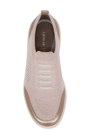 LIFESTRIDE Bzees Timeless Slip-on Sneaker