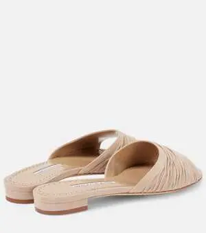 Manolo Blahnik Piruaflat 10 Suede Sandals - Beige
