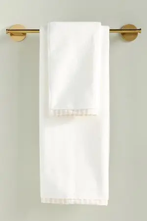 Anthropologie Sloane Portuguese Zero-twist Cotton Towel Collection - White