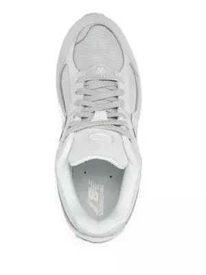 NEW BALANCE 2002r Sneakers - Grey