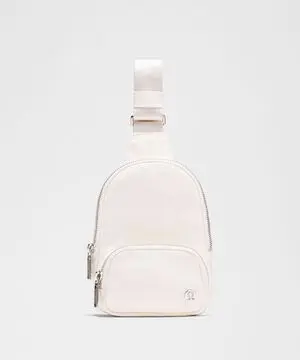 Lululemon Everywhere Sling Bag Small 2L Light Ivory