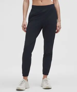 Women's Cinchable Hem Pants