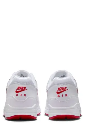 Nike Max 1 Premium Sneakers