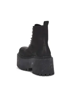 Balenciaga Strike Platform