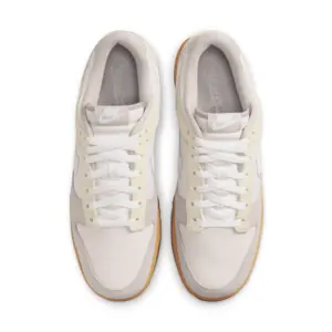 Nike Dunk Low Sneakers
