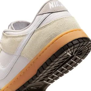 Nike Dunk Low Sneakers
