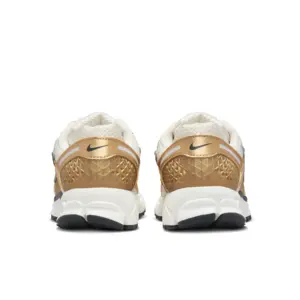 Nike Zoom Vomero Sneakers