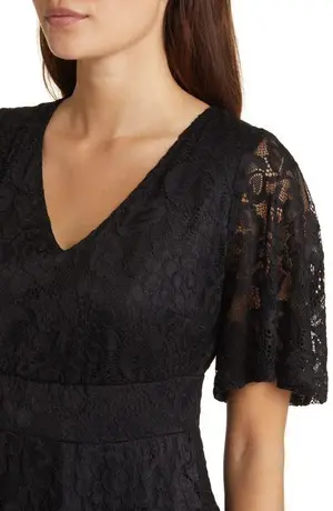 KIYONNA Lace Affair Cocktail Dress - Onyx