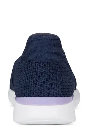 Easy Spirit Nilsa Slip-on Sneakers