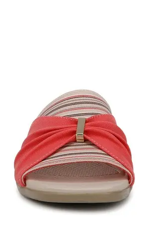 LIFESTRIDE Bzees Paradise Slide Sandal
