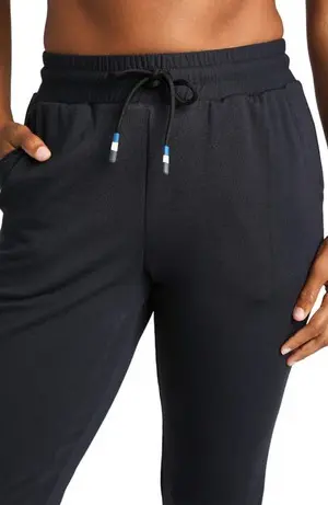 LOSANO Monterey Relaxed Jogger - Black