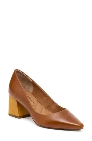 KELSI DAGGER BROOKLYN Pointed Toe Pump