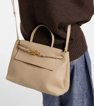 Bottega Veneta Ciao Ciao Knot Medium Leather Tote - Beige