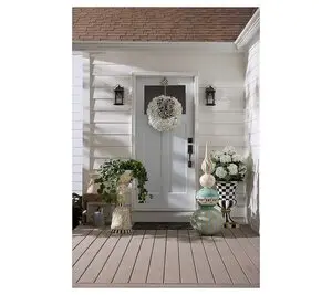 MACKENZIE-CHILDS White Hydrangea 22' Wreath