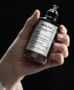 MAISON MARGIELA Replica Fantasies Dancing On The Moon Eau De Parfum - No Color