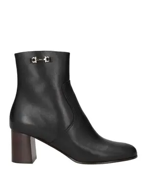 FERRAGAMO Ankle Boots In Calfskin - Black