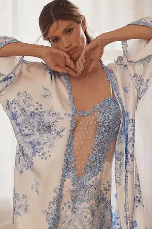 Flora Nikrooz X Bhldn Prted Showstopper Robe - Blue Floral