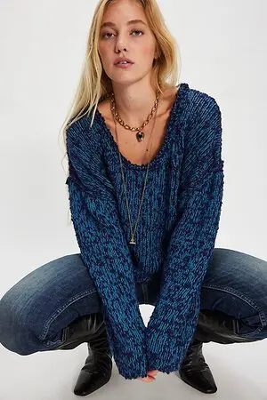 V-Neck Floral Print Sweaters