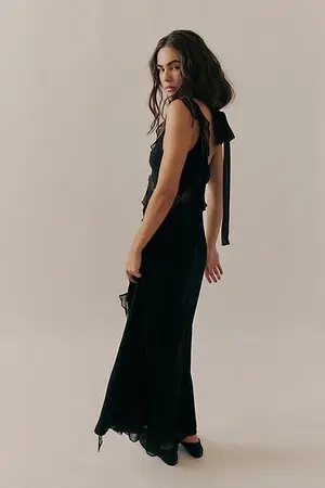 knee length dresses for ladies The Dreamer Maxi Dress in Black