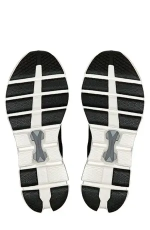 On X 4 Ad Athletic Shoe - Black/ Asphalt