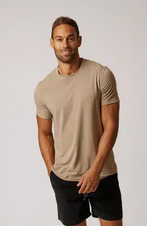 LEISURE LAB Everyday T-shirt - Dune