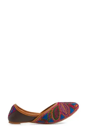 FUCHSIA Olivia Embroidered Pointed Toe Flat