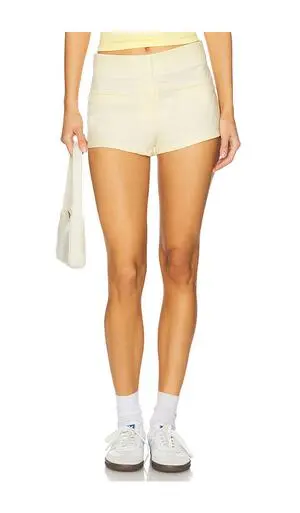 Lioness Untamed Short