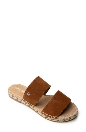 Minnetonka Poppie Sandal - Brown
