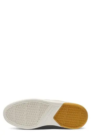 Travis Mathew The Modern One Sneakers - Off-white