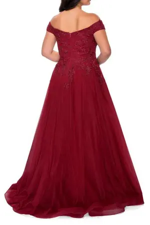 La Femme Off-the-shoulder Tulle Gown With Lace - Burgundy