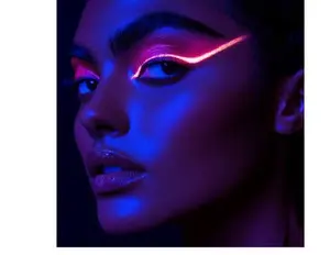 ASHUNTA SHERIFF BEAUTY Uv Vegan Glow Gel Liner Pen - Fruity