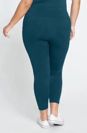 Universal Standard Next To Naked Crop Pocket Leggings