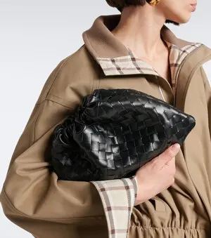 Bottega Veneta Dustbag Intrecciato Leather Clutch - Black
