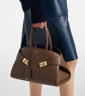 FERRAGAMO Hug Medium Leather Tote