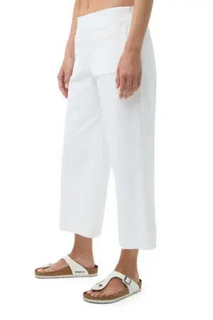 Trina Turk Fortunate Cropped Wide Leg Pants - White