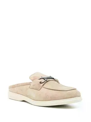 FERRAGAMO Logo Loafers - Neutrals