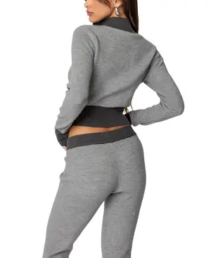 EDIKTED Lei Contrast Half Zip Knit Top