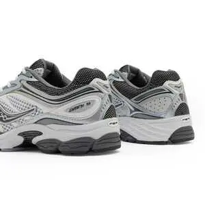 Saucony Progrid Omni 9 Sneakers