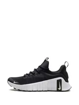 Nike Low Top Sneakers - Black