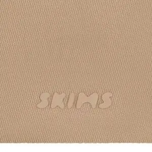 SKIMS Ultimate Body Push Up Thong Bodysuit - Clay