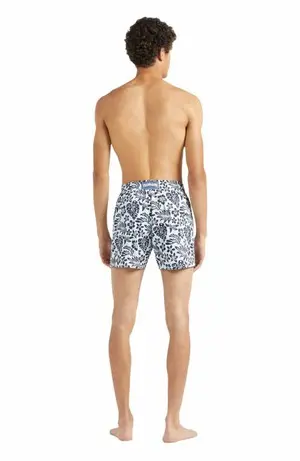 Vilebrequin Jungle Leaves Stretch Short Swim Shorts - Pacific