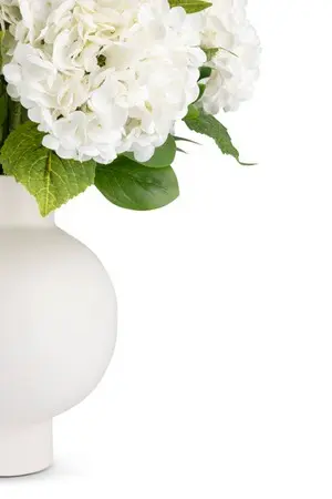 COCOBELLA Marla Realtouch Hydrangea Arrangement - Snow